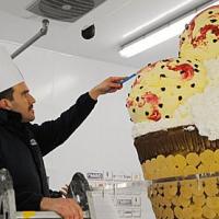 World's largest ice cream cone: world record 2011